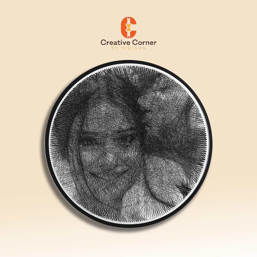 Buy Threads of Identity : Capturing Faces in Strings